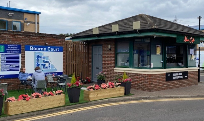 .:Bennet Phillips Luton:.